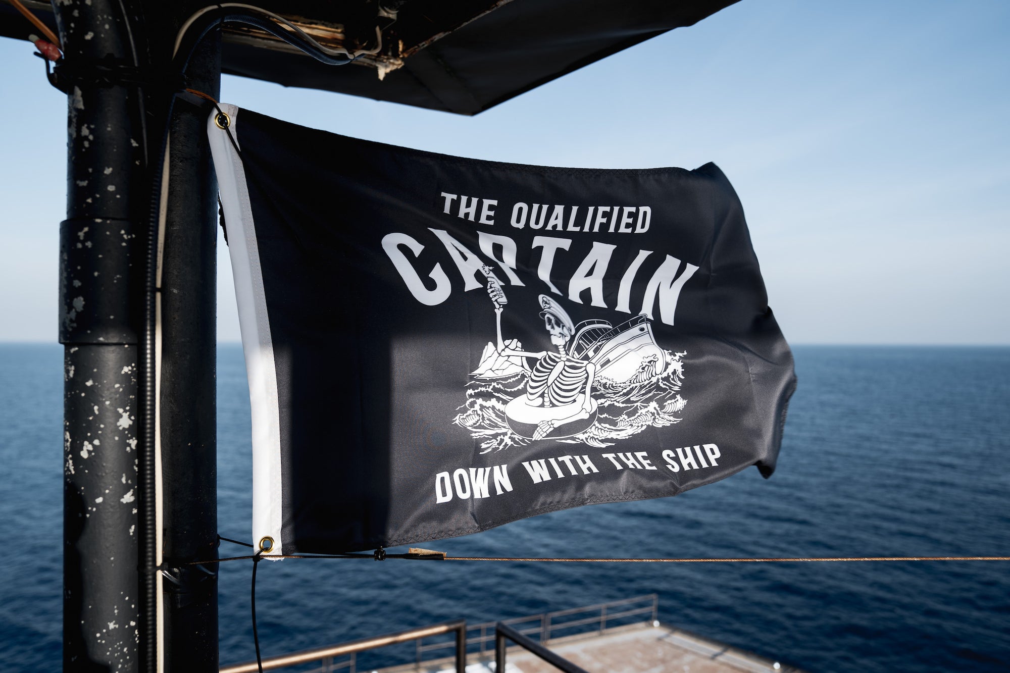 The Qualified Captain™ - Homepage of the world famous Instagram Page